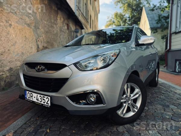 Pelēks Hyundai ix35 2011 Cēsis, ar dzinēja tilpumu 1.60 L un nobraukumu 0 tūkst. km par 6650 €, foto 4 vietnē AUTOMOTO.COM.LV