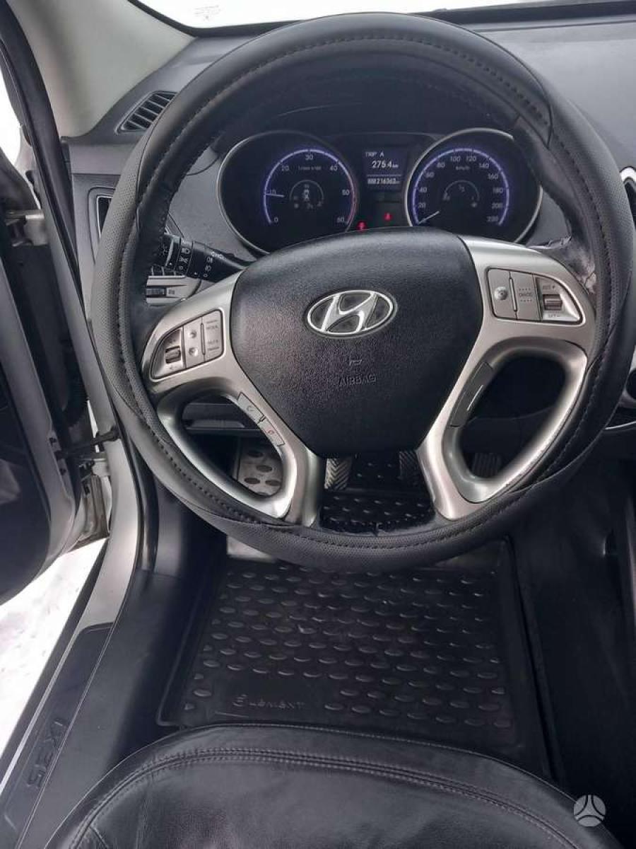 Серый Хендай их35 2012 в Таураге, объемом двигателя 2.00 л и пробегом 216 тыс. км за 4650 €, фото 13 на AUTOMOTO.COM.LV