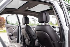 Grey Hyundai ix35 2012 in Tallinn, with an engine capacity of 2.00 L and mileage of 175 thousand km for 6699 €, photo 15 on AUTOMOTO.COM.LV
