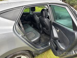 Pelēks Hyundai ix35 2012 Aizkraukle, ar dzinēja tilpumu 2.00 L un nobraukumu 234 tūkst. km par 5500 €, foto 5 vietnē AUTOMOTO.COM.LV