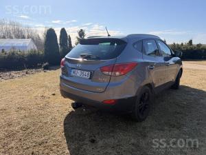 Pelēks Hyundai ix35 2012 Aizkraukle, ar dzinēja tilpumu 2.00 L un nobraukumu 234 tūkst. km par 5500 €, foto 9 vietnē AUTOMOTO.COM.LV