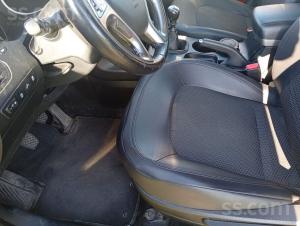 Pelēks Hyundai ix35 2012 Jelgava, ar dzinēja tilpumu 1.60 L un nobraukumu 222 tūkst. km par 4000 €, foto 4 vietnē AUTOMOTO.COM.LV
