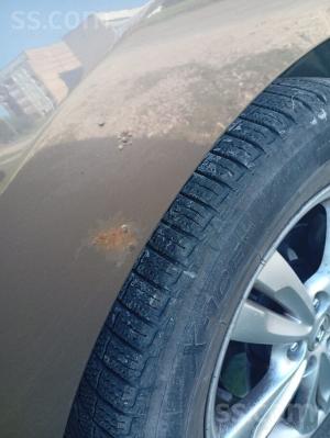 Pelēks Hyundai ix35 2012 Jelgava, ar dzinēja tilpumu 1.60 L un nobraukumu 222 tūkst. km par 4000 €, foto 7 vietnē AUTOMOTO.COM.LV