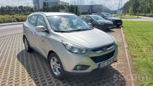 Grey Hyundai ix35 2012 in Riga, with an engine capacity of 1.70 L and mileage of 230 thousand km for 4850 €, photo  on AUTOMOTO.COM.LV