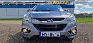Grey Hyundai ix35 2013 in Riga, with an engine capacity of 2.00 L and mileage of 228 thousand km for 8450 €, photo 9 on AUTOMOTO.COM.LV