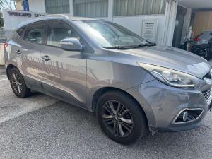 Grey Hyundai ix35 2013 in Panevezys, with an engine capacity of 1.69 L and mileage of 194 thousand km for 5300 €, photo 3 on AUTOMOTO.COM.LV