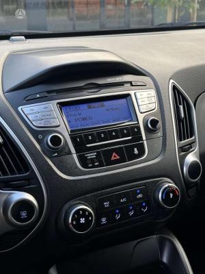 Pelēks Hyundai ix35 2013 Utena, ar dzinēja tilpumu 1.69 L un nobraukumu 147 tūkst. km par 4999 €, foto 16 vietnē AUTOMOTO.COM.LV