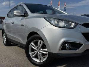 Grey Hyundai ix35 2013 in Vilnius, with an engine capacity of 1.60 L and mileage of 228 thousand km for 5390 €, photo 8 on AUTOMOTO.COM.LV