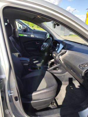 Pelēks Hyundai ix35 2013 Kauņa, ar dzinēja tilpumu 2.00 L un nobraukumu 226 tūkst. km par 8650 €, foto 12 vietnē AUTOMOTO.COM.LV