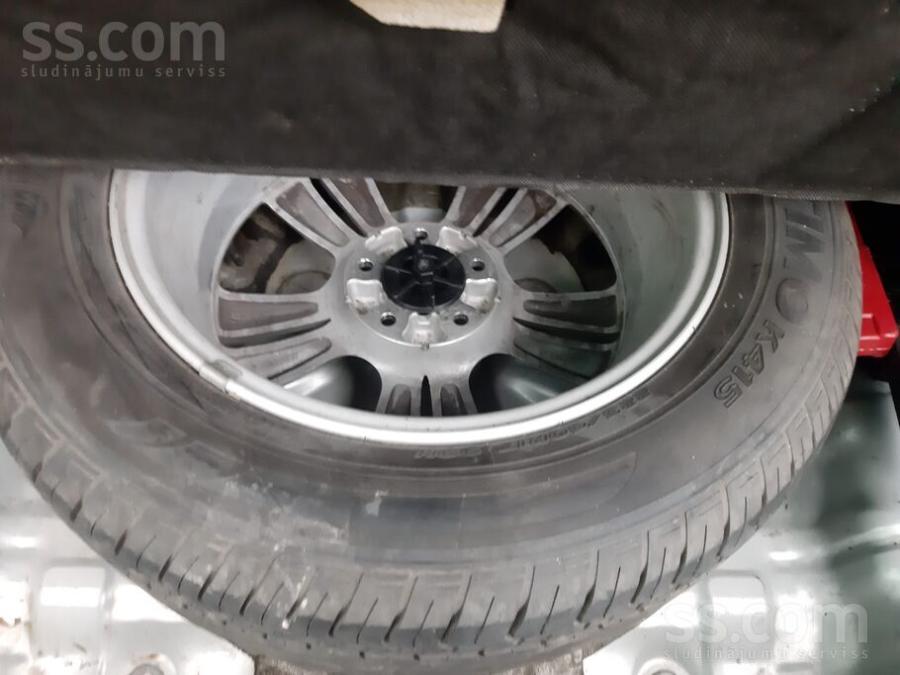 Pelēks Hyundai ix35 2013 Daugavpils, ar dzinēja tilpumu 1.70 L un nobraukumu 0 tūkst. km par 6950 €, foto 21 vietnē AUTOMOTO.COM.LV