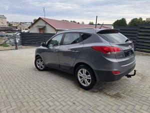 Grey Hyundai ix35 2013 in Telschi, with an engine capacity of 2.00 L and mileage of 161 thousand km for 7600 €, photo 11 on AUTOMOTO.COM.LV