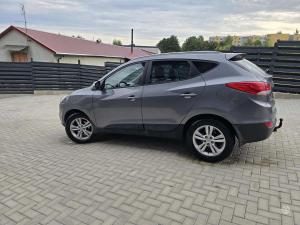 Grey Hyundai ix35 2013 in Telschi, with an engine capacity of 2.00 L and mileage of 161 thousand km for 7600 €, photo 12 on AUTOMOTO.COM.LV