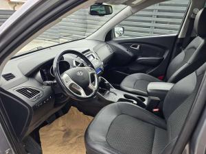 Grey Hyundai ix35 2013 in Telschi, with an engine capacity of 2.00 L and mileage of 161 thousand km for 7600 €, photo 20 on AUTOMOTO.COM.LV