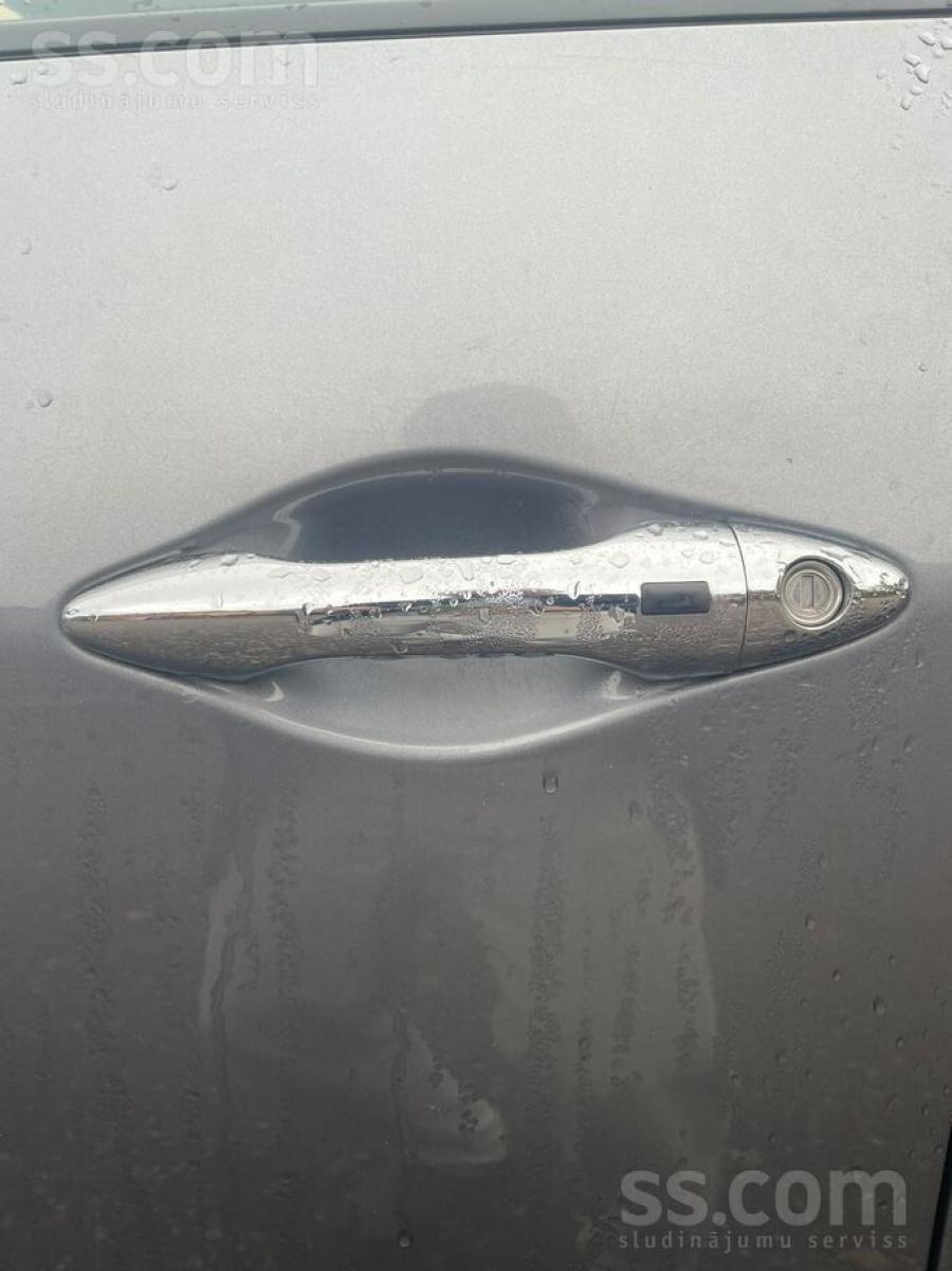 Pelēks Hyundai ix35 2013 Rīga, ar dzinēja tilpumu 2.00 L un nobraukumu 220 tūkst. km par 6200 €, foto 4 vietnē AUTOMOTO.COM.LV