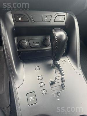 Pelēks Hyundai ix35 2013 Rīga, ar dzinēja tilpumu 2.00 L un nobraukumu 220 tūkst. km par 6200 €, foto 5 vietnē AUTOMOTO.COM.LV