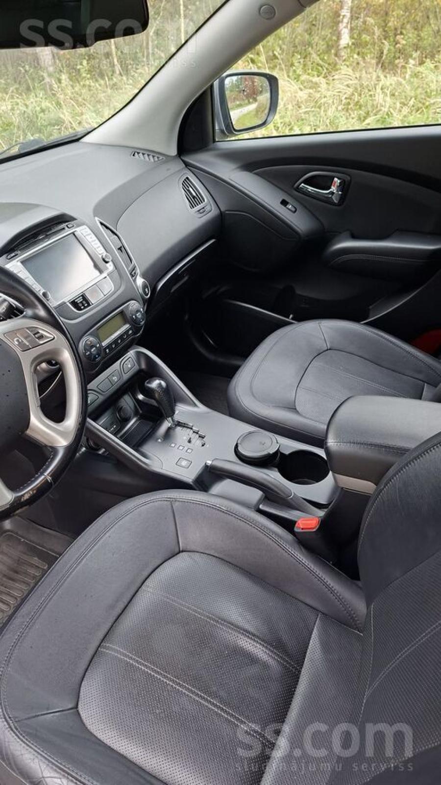 Pelēks Hyundai ix35 2013 Rīga, ar dzinēja tilpumu 2.00 L un nobraukumu 220 tūkst. km par 6200 €, foto 11 vietnē AUTOMOTO.COM.LV