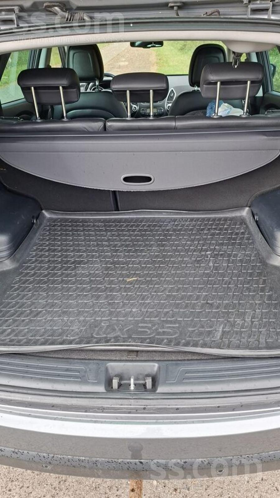 Pelēks Hyundai ix35 2013 Rīga, ar dzinēja tilpumu 2.00 L un nobraukumu 220 tūkst. km par 6200 €, foto 20 vietnē AUTOMOTO.COM.LV