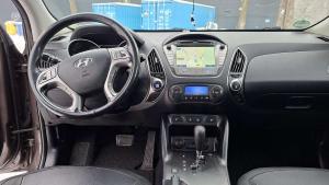 Grey Hyundai ix35 2014 in Kaunas, with an engine capacity of 2.00 L and mileage of 139 thousand km for 8650 €, photo 20 on AUTOMOTO.COM.LV