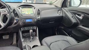 Grey Hyundai ix35 2014 in Kaunas, with an engine capacity of 2.00 L and mileage of 139 thousand km for 8650 €, photo 21 on AUTOMOTO.COM.LV