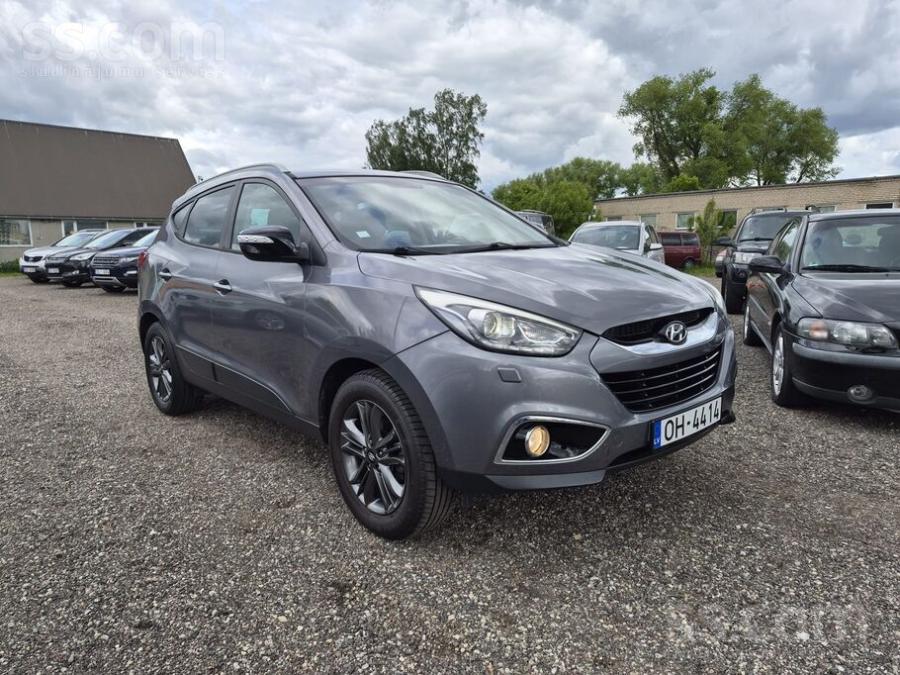 Pelēks Hyundai ix35 2014 Daugavpils, ar dzinēja tilpumu 1.70 L un nobraukumu 0 tūkst. km par 7250 €, foto 4 vietnē AUTOMOTO.COM.LV