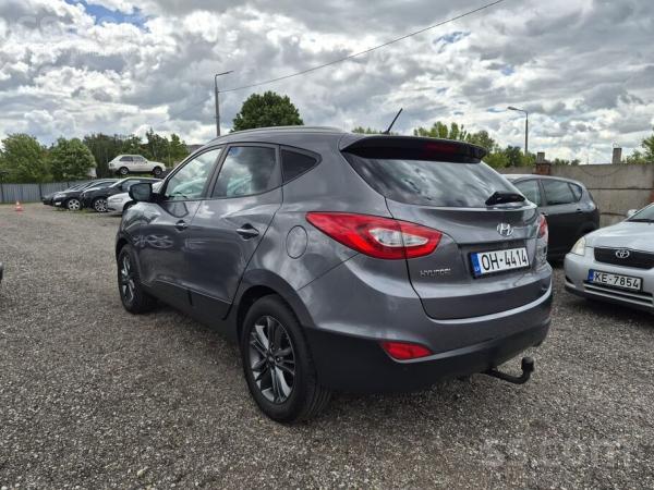 Grey Hyundai ix35 2014 in Daugavpils, with an engine capacity of 1.70 L and mileage of 0 thousand km for 7250 €, photo 4 on AUTOMOTO.COM.LV
