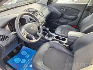 Pelēks Hyundai ix35 2014 Daugavpils, ar dzinēja tilpumu 1.70 L un nobraukumu 0 tūkst. km par 7250 €, foto 11 vietnē AUTOMOTO.COM.LV