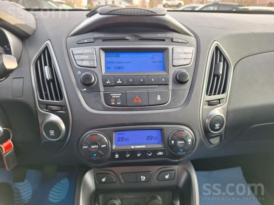 Pelēks Hyundai ix35 2014 Daugavpils, ar dzinēja tilpumu 1.70 L un nobraukumu 0 tūkst. km par 7250 €, foto 14 vietnē AUTOMOTO.COM.LV