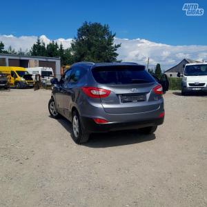 Grey Hyundai ix35 2014 in Marijampole, with an engine capacity of 1.70 L and mileage of 320 thousand km for 4850 €, photo 8 on AUTOMOTO.COM.LV