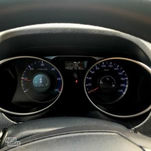 Grey Hyundai ix35 2014 in Marijampole, with an engine capacity of 1.70 L and mileage of 320 thousand km for 4850 €, photo 16 on AUTOMOTO.COM.LV