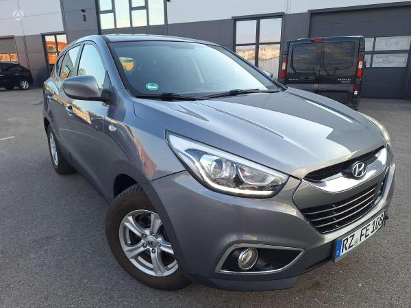 Grey Hyundai ix35 2014 in Jonava, with an engine capacity of 1.69 L and mileage of 178 thousand km for 6250 €, photo 5 on AUTOMOTO.COM.LV
