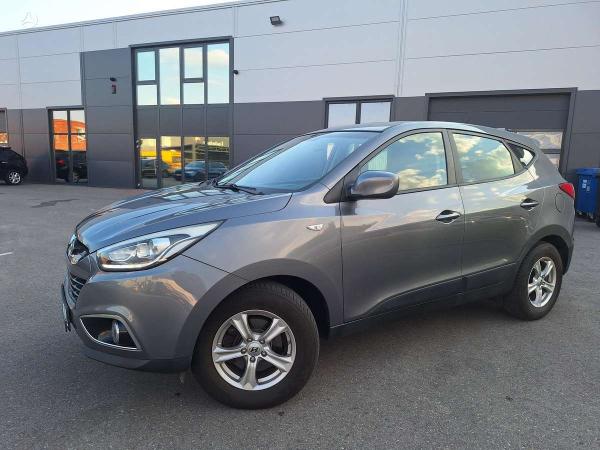 Grey Hyundai ix35 2014 in Jonava, with an engine capacity of 1.69 L and mileage of 178 thousand km for 6250 €, photo 8 on AUTOMOTO.COM.LV