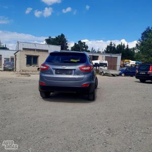 Pelēks Hyundai ix35 2014 Marijampole, ar dzinēja tilpumu 1.70 L un nobraukumu 310 tūkst. km par 4950 €, foto 9 vietnē AUTOMOTO.COM.LV