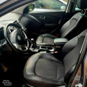 Pelēks Hyundai ix35 2014 Marijampole, ar dzinēja tilpumu 1.70 L un nobraukumu 310 tūkst. km par 4950 €, foto 11 vietnē AUTOMOTO.COM.LV