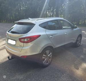 Pelēks Hyundai ix35 2014 Plungė, ar dzinēja tilpumu 2.00 L un nobraukumu 134 tūkst. km par 7200 €, foto 5 vietnē AUTOMOTO.COM.LV