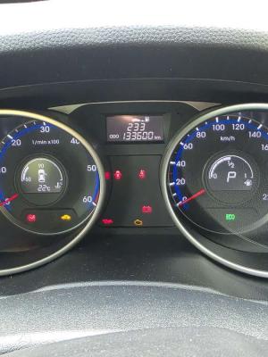 Pelēks Hyundai ix35 2014 Plungė, ar dzinēja tilpumu 2.00 L un nobraukumu 134 tūkst. km par 7200 €, foto 17 vietnē AUTOMOTO.COM.LV