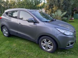 Pelēks Hyundai ix35 2014 Viljandi, ar dzinēja tilpumu 2.00 L un nobraukumu 203 tūkst. km par 5700 €, foto 4 vietnē AUTOMOTO.COM.LV