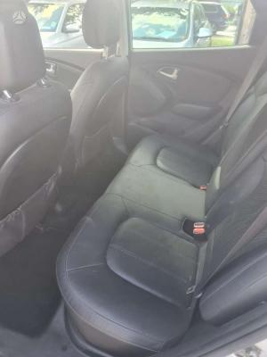 Pelēks Hyundai ix35 2014 Tauragė, ar dzinēja tilpumu 2.00 L un nobraukumu 225 tūkst. km par 7200 €, foto 10 vietnē AUTOMOTO.COM.LV