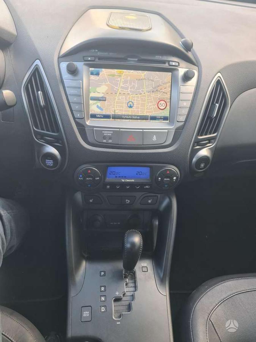 Pelēks Hyundai ix35 2014 Tauragė, ar dzinēja tilpumu 2.00 L un nobraukumu 225 tūkst. km par 7200 €, foto 14 vietnē AUTOMOTO.COM.LV