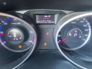 Pelēks Hyundai ix35 2014 Tauragė, ar dzinēja tilpumu 2.00 L un nobraukumu 225 tūkst. km par 7200 €, foto 15 vietnē AUTOMOTO.COM.LV