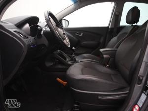 Pelēks Hyundai ix35 2015 Viļņa, ar dzinēja tilpumu 1.60 L un nobraukumu 134 tūkst. km par 10699 €, foto 4 vietnē AUTOMOTO.COM.LV