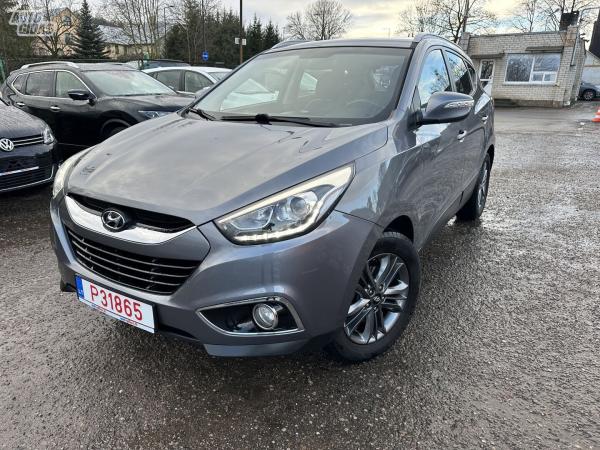 Pelēks Hyundai ix35 2015 Alīta, ar dzinēja tilpumu 1.60 L un nobraukumu 230 tūkst. km par 7800 €, foto 1 vietnē AUTOMOTO.COM.LV