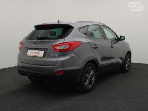Grey Hyundai ix35 2015 in Vilnius, with an engine capacity of 1.60 L and mileage of 160 thousand km for 10399 €, photo 8 on AUTOMOTO.COM.LV