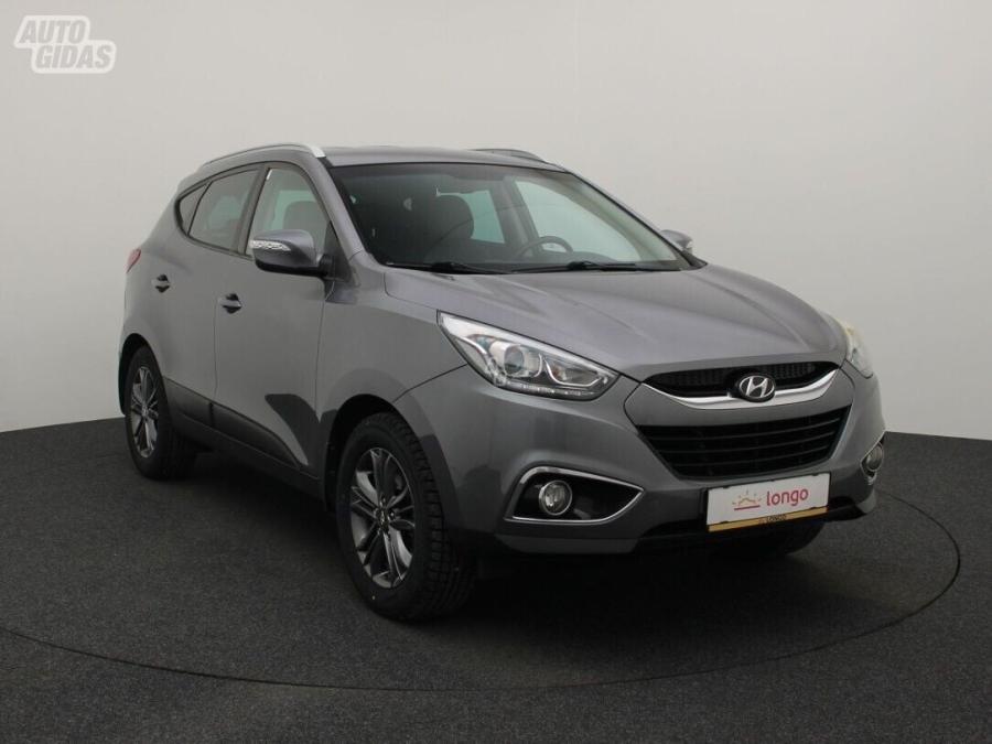 Grey Hyundai ix35 2015 in Vilnius, with an engine capacity of 1.60 L and mileage of 160 thousand km for 10399 €, photo 10 on AUTOMOTO.COM.LV