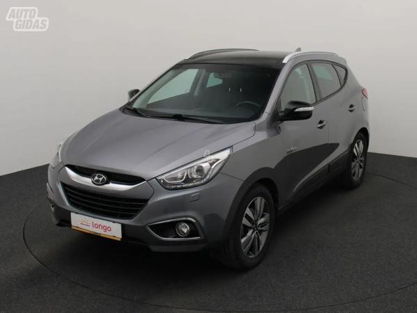 Pelēks Hyundai ix35 2015 Viļņa, ar dzinēja tilpumu 1.70 L un nobraukumu 160 tūkst. km par 10599 €, foto 1 vietnē AUTOMOTO.COM.LV