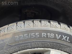 Grey Hyundai ix35 2015 in Ogre, with an engine capacity of 2.00 L and mileage of 350 thousand km for 5500 €, photo 26 on AUTOMOTO.COM.LV
