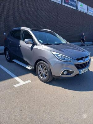 Pelēks Hyundai ix35 2015 Tauragė, ar dzinēja tilpumu 1.69 L un nobraukumu 224 tūkst. km par 7200 €, foto  vietnē AUTOMOTO.COM.LV