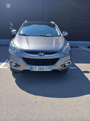 Pelēks Hyundai ix35 2015 Tauragė, ar dzinēja tilpumu 1.69 L un nobraukumu 224 tūkst. km par 7200 €, foto 3 vietnē AUTOMOTO.COM.LV