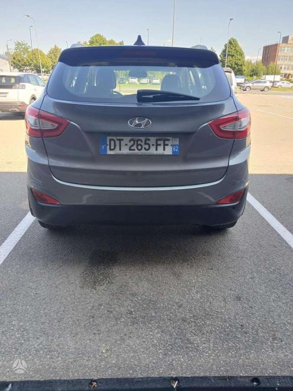 Pelēks Hyundai ix35 2015 Tauragė, ar dzinēja tilpumu 1.69 L un nobraukumu 224 tūkst. km par 7200 €, foto 6 vietnē AUTOMOTO.COM.LV