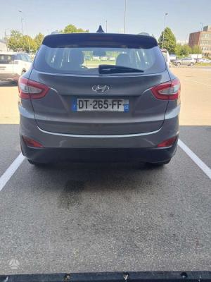 Pelēks Hyundai ix35 2015 Tauragė, ar dzinēja tilpumu 1.69 L un nobraukumu 224 tūkst. km par 7200 €, foto 7 vietnē AUTOMOTO.COM.LV