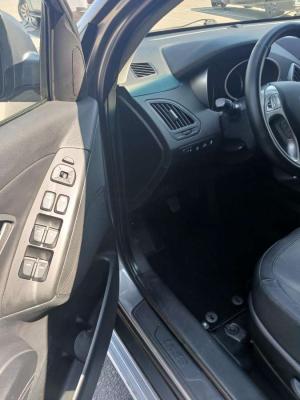 Pelēks Hyundai ix35 2015 Tauragė, ar dzinēja tilpumu 1.69 L un nobraukumu 224 tūkst. km par 7200 €, foto 8 vietnē AUTOMOTO.COM.LV